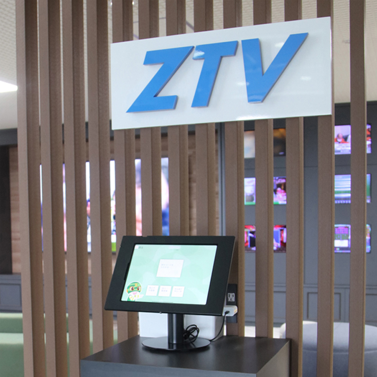 シスコ導入事例-IPと光伝送の統合に取り組んだZTV - Cisco